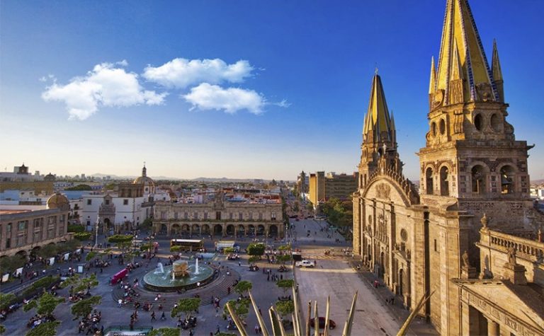 Guadalajara, La Perla Tapatía, México - Comecuamex