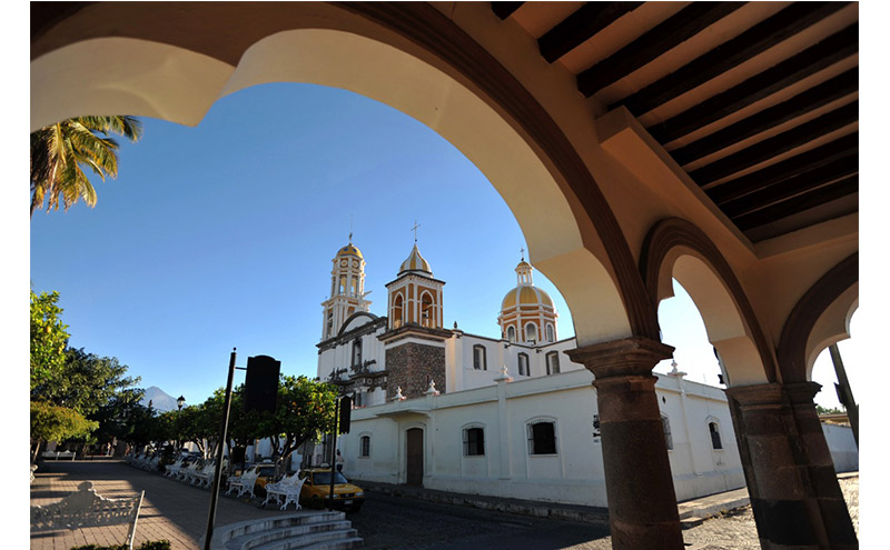 Comala, el pueblo blanco - Comecuamex